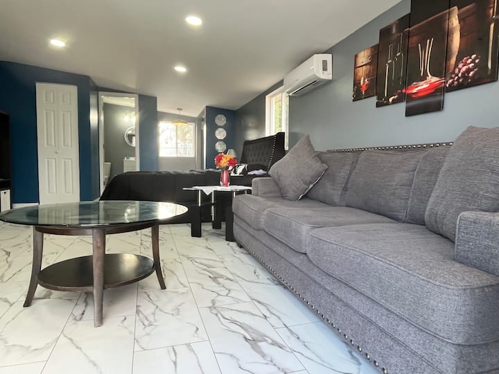 Stylish Private Room | Cozy, Clean & Modern - Chesterfield, VA