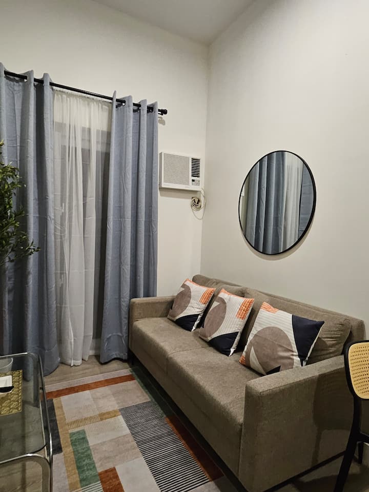Blissful Corner In Antara | 1 Br | Free Parking - Talisay