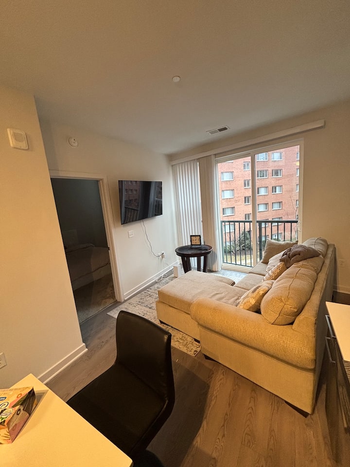 Dc Access Luxury Stay - Falls Church, VA