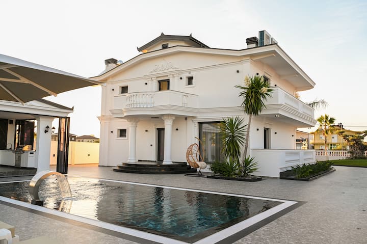 Arden Luxury Pool Villa By Ps - Albanie