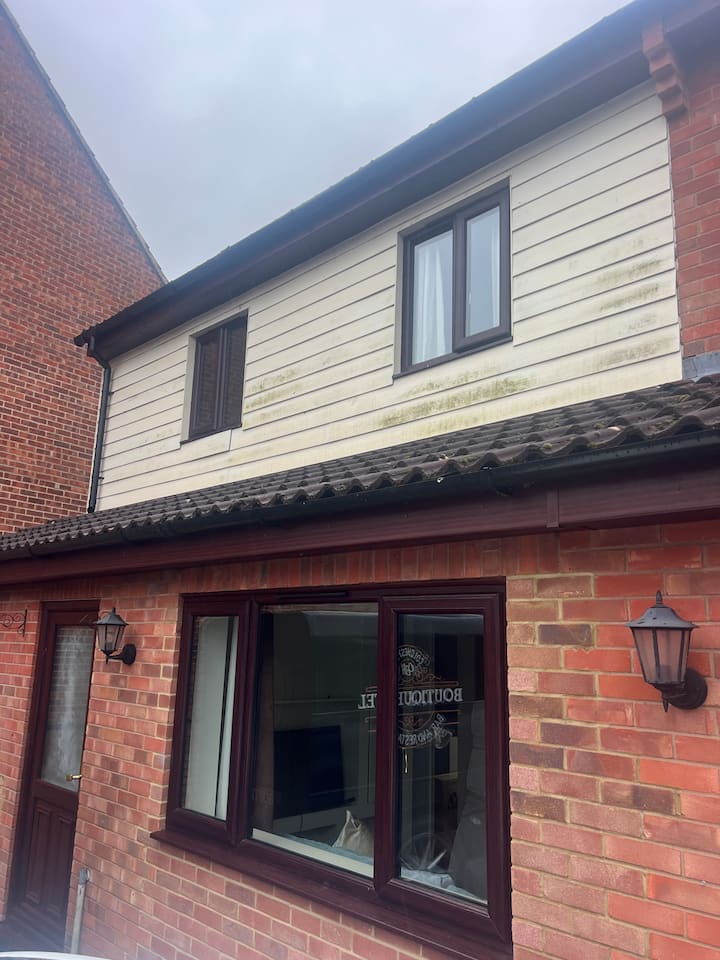 Annex Close To Everywhere - West Mersea