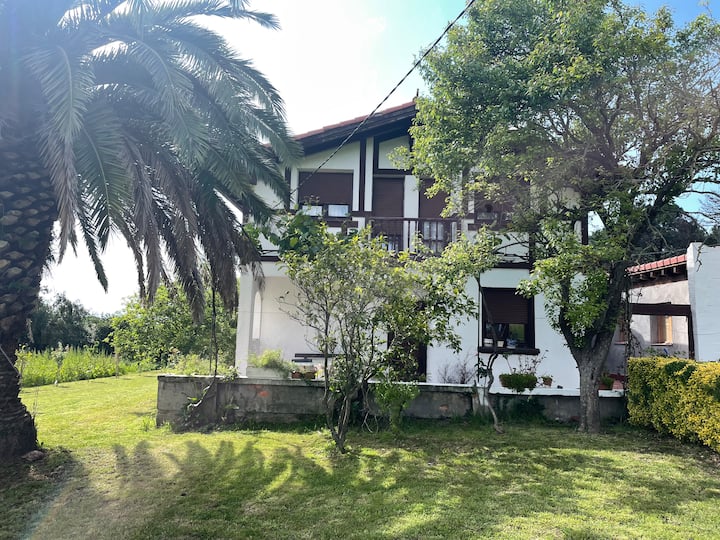 Planta Baja Con Jardin, Txoko A 500 M De La Playa. - Baracaldo