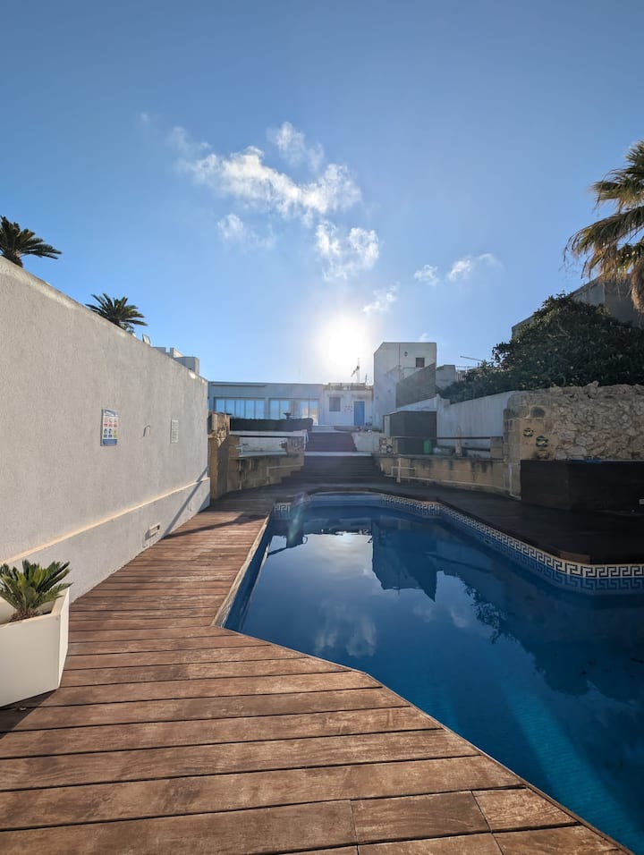 Perfect Stay In Xaghra With Large Outdoors - Malta
