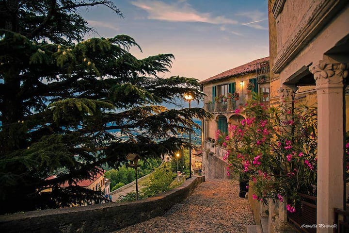 Casa Del Moro Al Sacro Monte -Casa Vacanza- App.2 - Varese