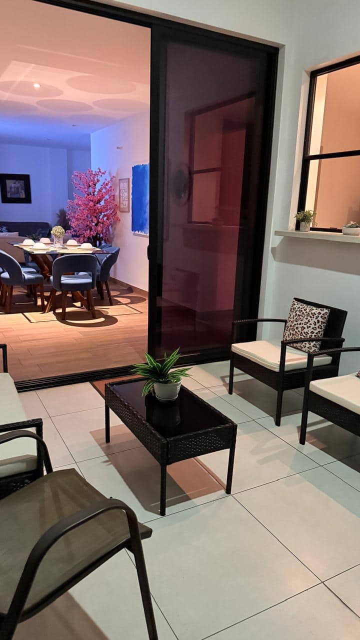 Amplio Y Acogedor Apto Zona Alta Colonia Escalón - El Salvador