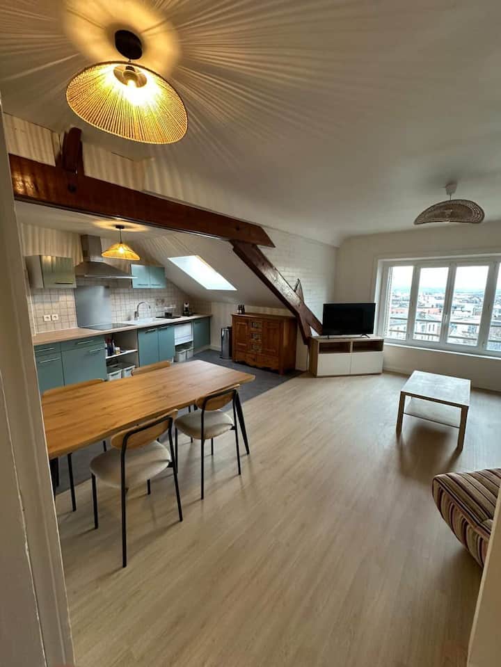 Appartement Agréable Situé En Centre-ville. - Aurillac