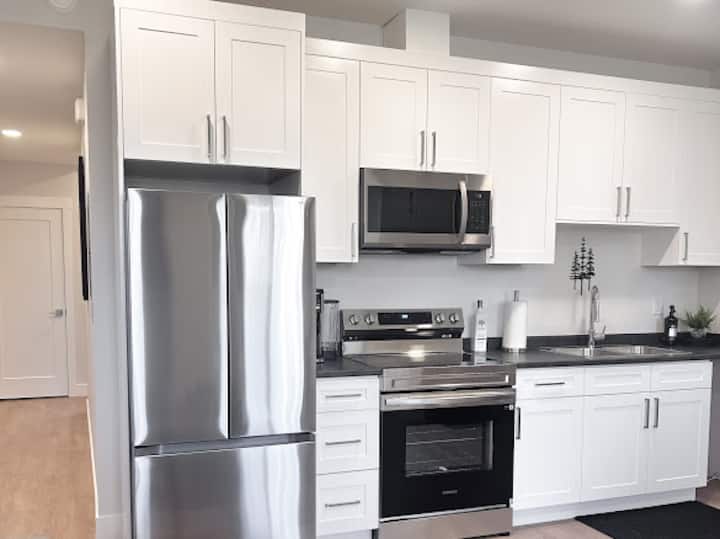 Ridgeview Basement Suite - Fort St. John