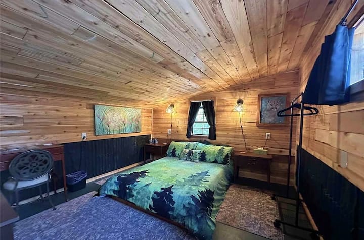 Cozy Rustic Cabin 5 Minutes To The Lake! - Riffe Lake, Mossyrock