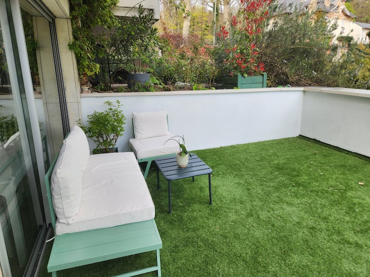 Appartement Deux Chambres Avec Terrasse De 25m2 - Fontainebleau