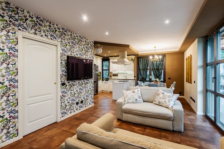 Stayeasy Meucci • Trilo Su 2 Piani, Box E Giardino - Milão