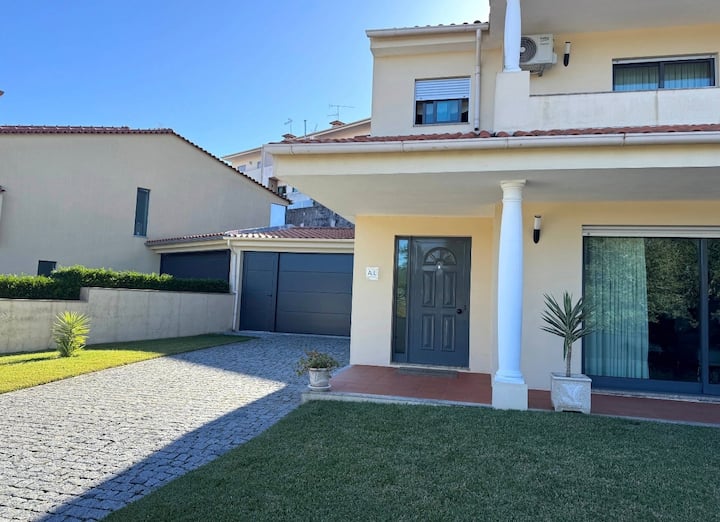Villa Florence, 
Casa Ideal Para Relajarse - Santo Tirso