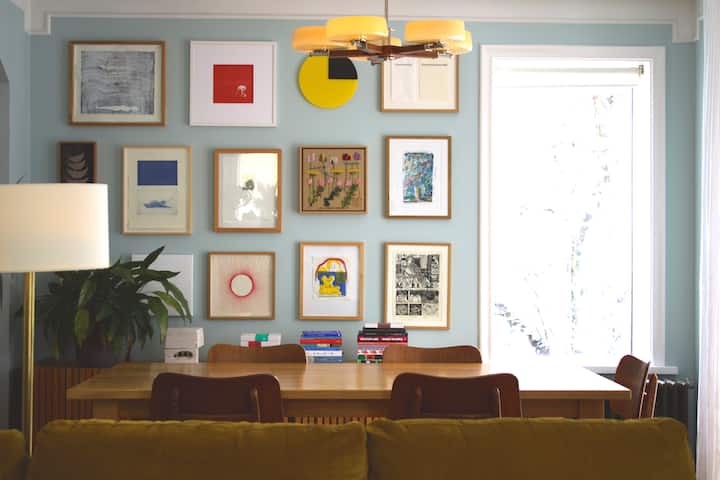 Cosy House With Private Garden - Iceland