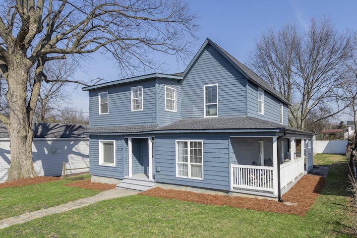 Big Blue - Near Maryville And Pigeon Forge - Maryville, TN