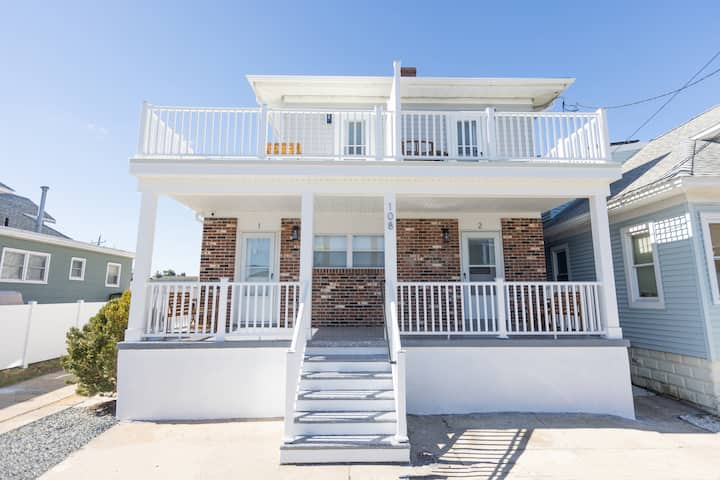 Wildwood Crest | Newly Renovated | Porch | 1 Bdr - Stone Harbor, NJ