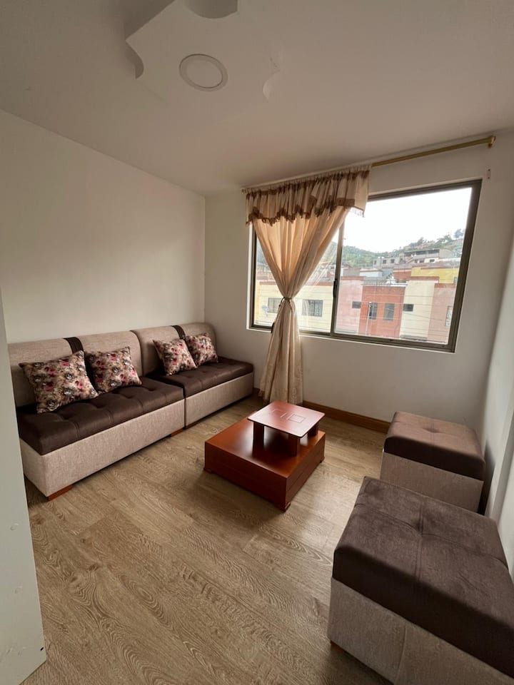 Departamento En Loja - Sector Riveras De Jipiro. - Loja