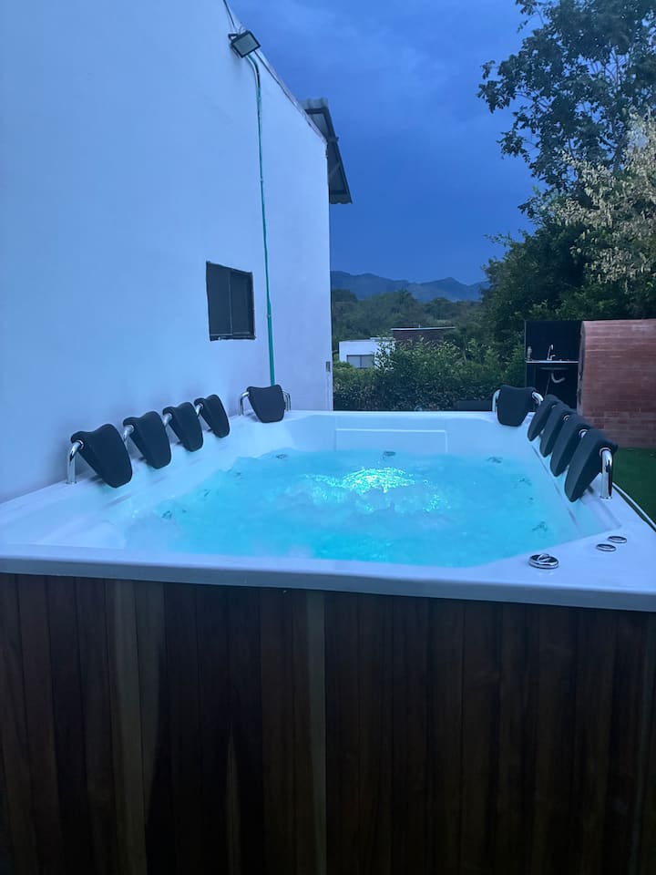 Casa De Lujo Con Piscina Sol En Carmen De Apicala - Carmen de Apicalá