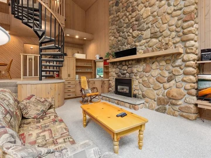 Cozy Gull Lake Cabin – Perfect 2bdr Stay - Nisswa, MN
