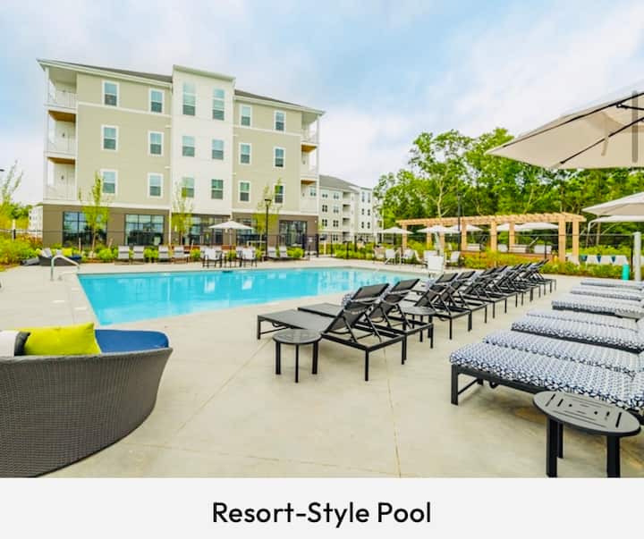 World Cup•gillette•5 Min Sports Fan Sanctuary Pool - Foxborough, MA