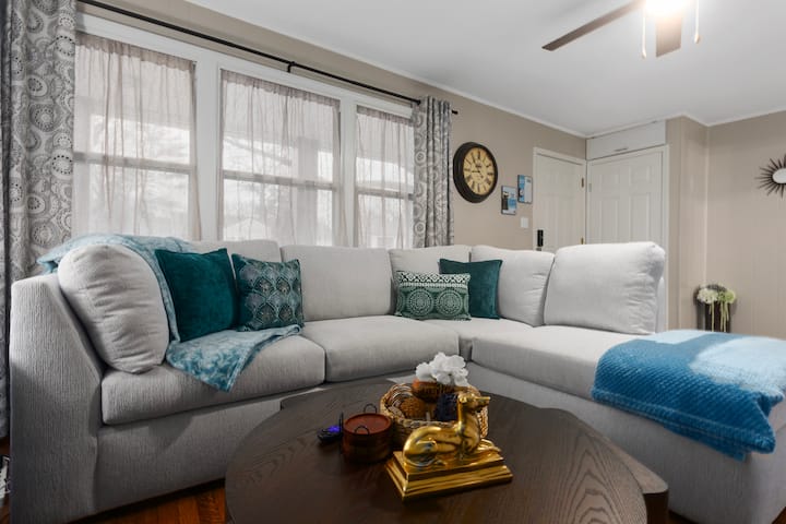Cozy 2br Ranch No Stairs Ideal North Kc Location - Gladstone, MO