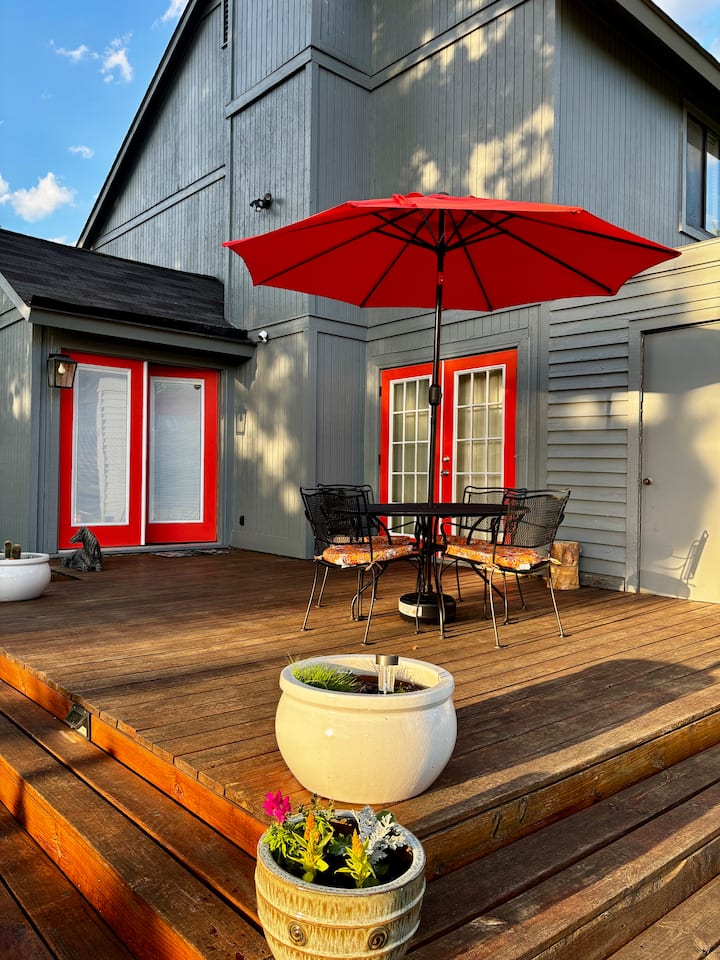 3br/2ba Charming Townhome Near Hospital & Downtown - Rocky Mount, NC