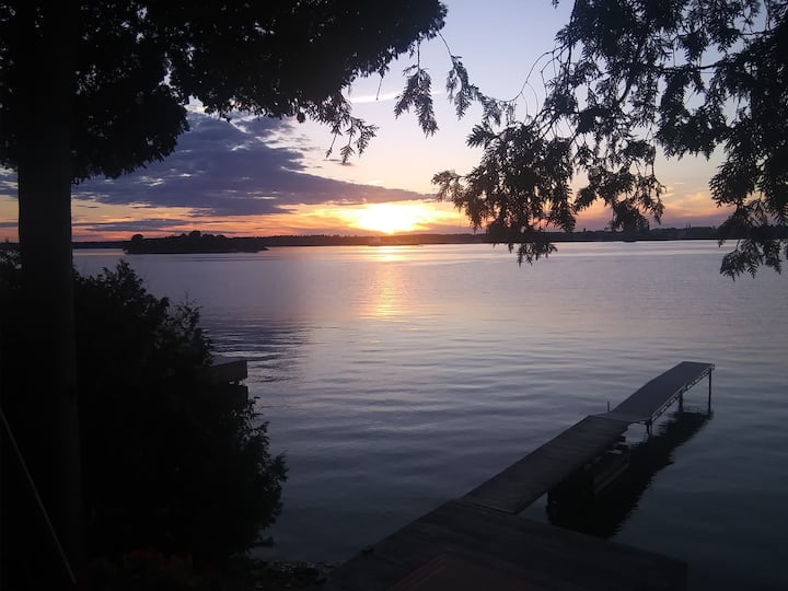 Summer Home On The St Lawrence River - Brockville