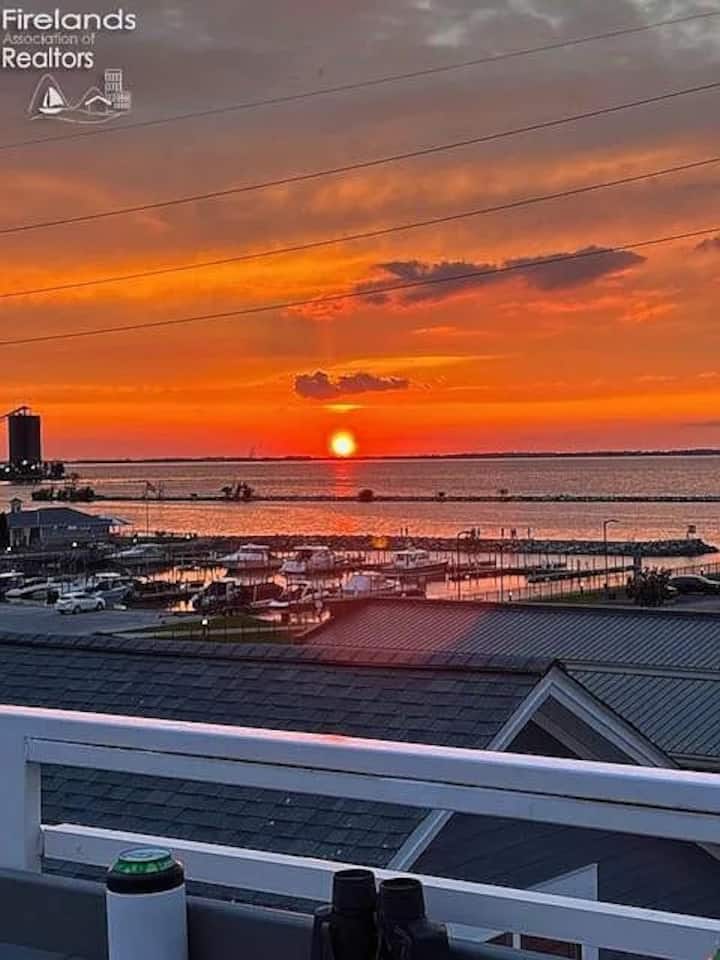 Lakehouse - Sandusky, OH