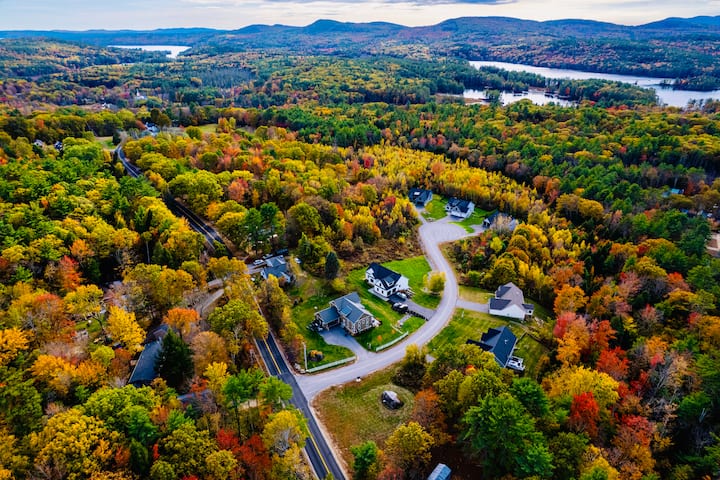 Queen Bed In Tradition B&b 5 Min From The Lake - Laconia, NH