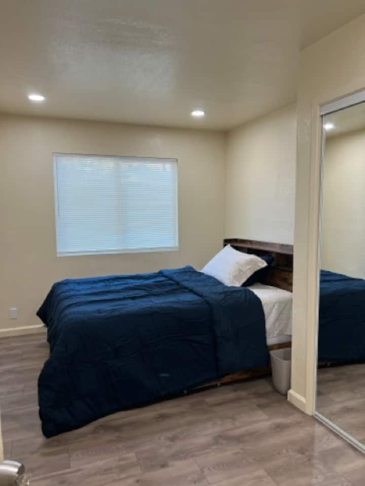 Cute Adu For Long-term Stay And Traveling Nurses - Pittsburg, CA