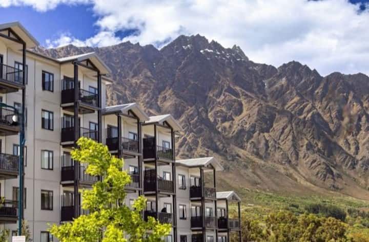 Mountain View Exchange - Queenstown