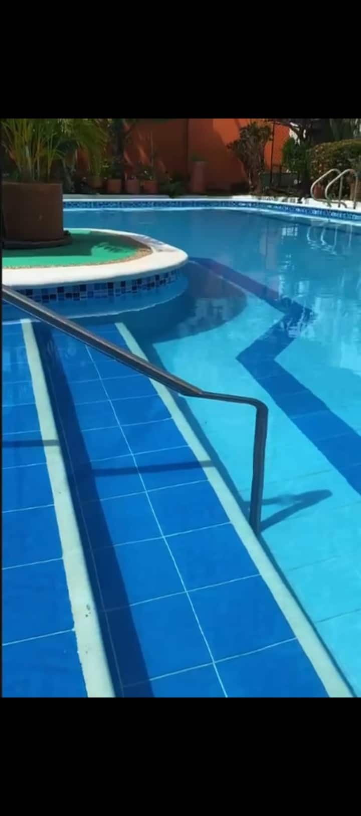 Amplia Casa Familiar, Piscina, Parqueo, A.a. - Girardot