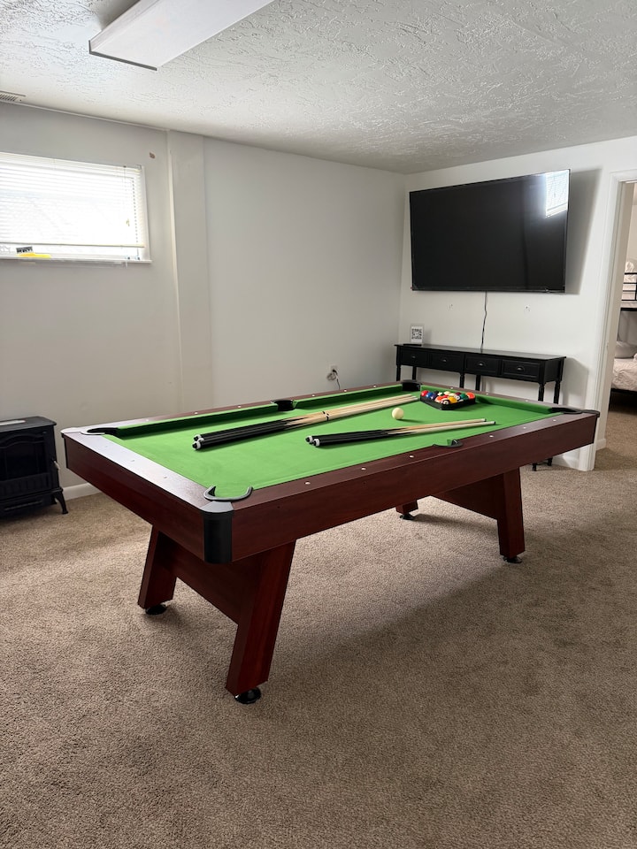 Spacious 3 Bed | 2 Bath W/ Gym - Provo, UT