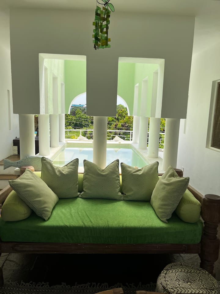 Yacuzzi Penthouse
Spiaggia 5 Minuti A Piedi - Kenya