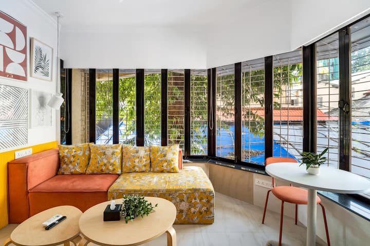Chloe 1bhk | Chic & Cozy Retreat In Bandra - Mumbai