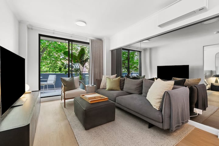Darlinghurst Luxe Suite W/terrace & Parking - Surry Hills