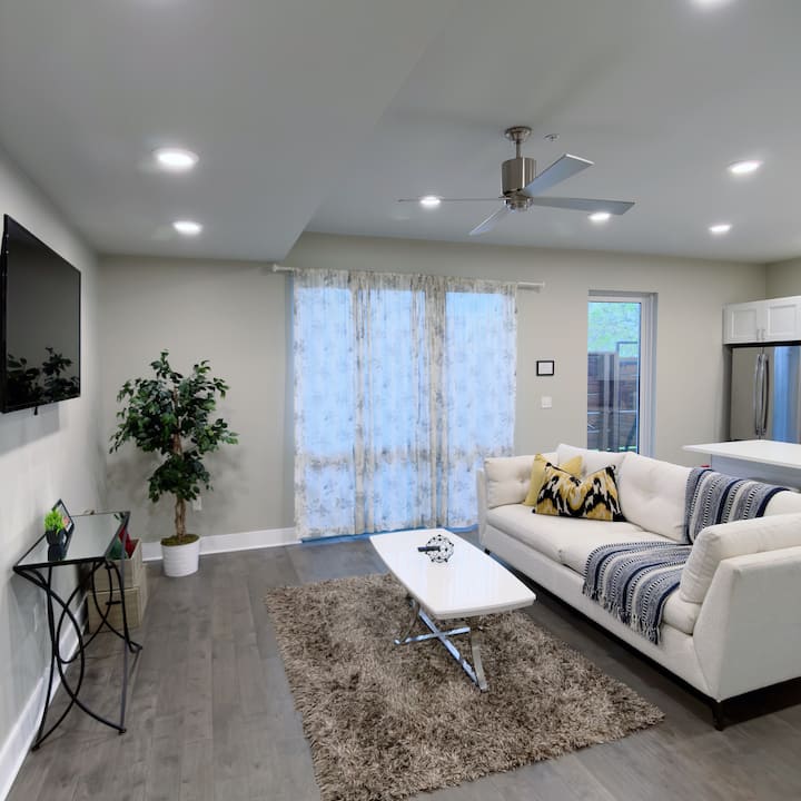 Luxury Stay | Pool | 2.2mi To French Quarter - Chalmette, LA