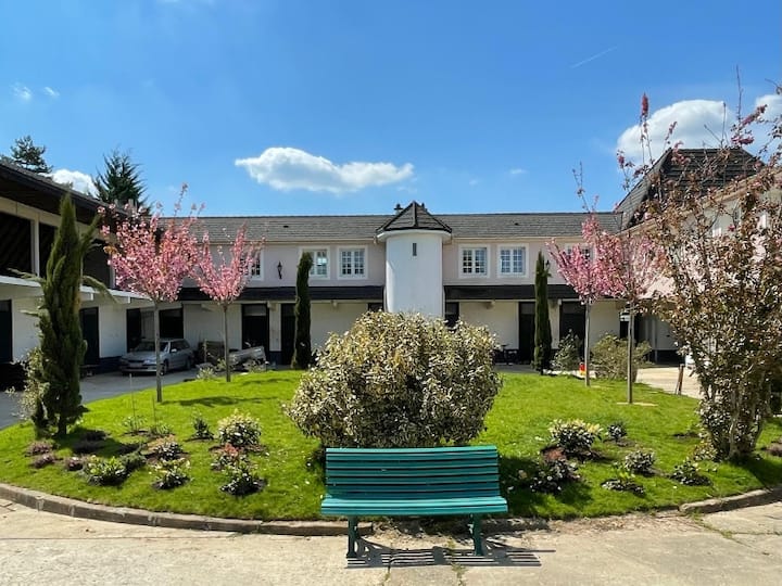 Peaceful Escape - バルビゾン