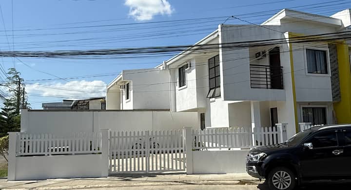Iloilo City Entire House - Iloilo City