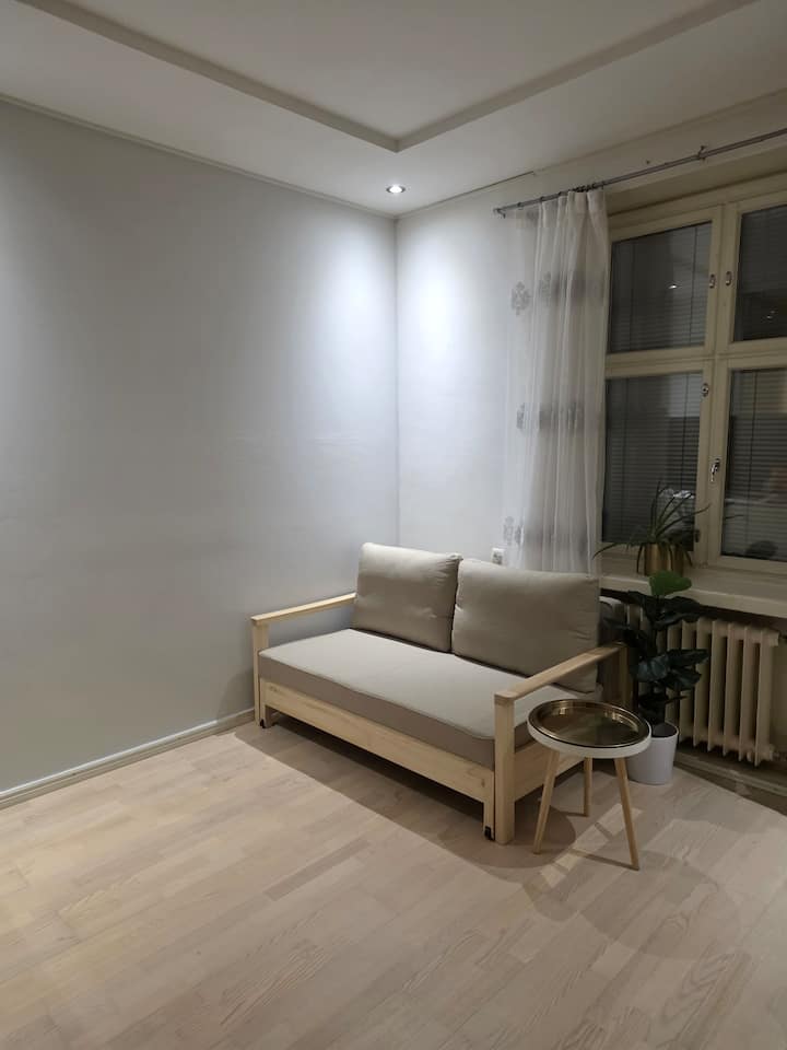 Cozy Apartment In Hietalahti - Free Parking - Helsinki