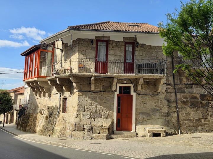 Casa Lomberte. Casco Histórico Allariz - Allariz