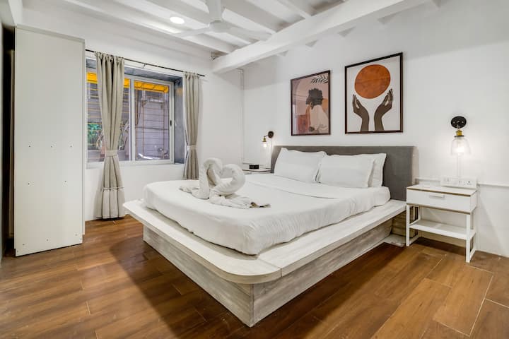 Sofia 1bhk Khar W By The Bombay Home Company - Mumbai