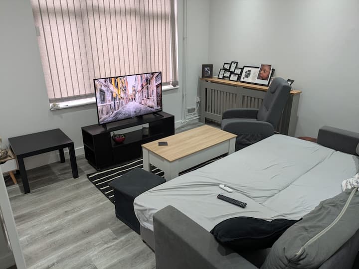 Comfortable Family Home With Easy Access To London - Watford