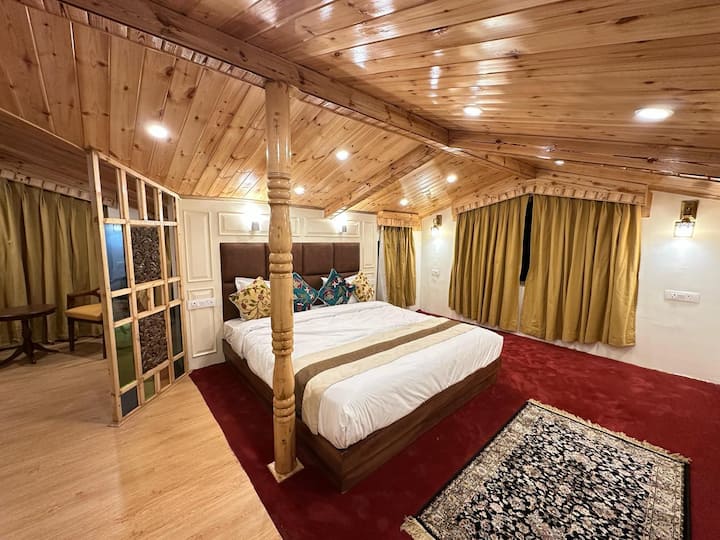 Family Room - Pahalgam