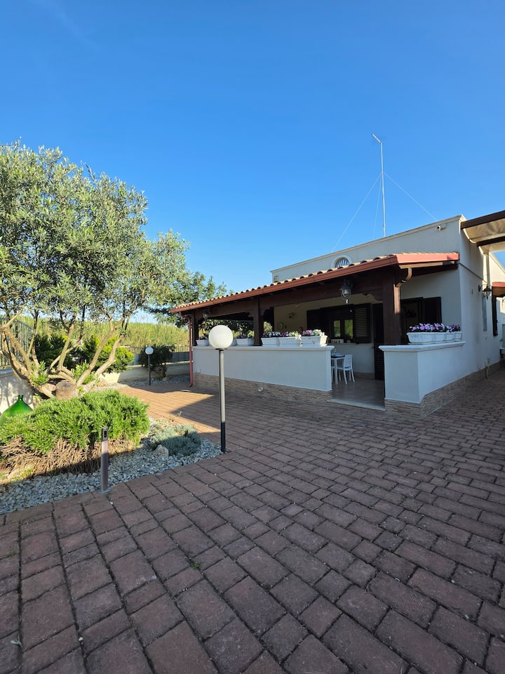 [Likehome Gelsomini] Villa A 400m Dal Mare -8pxs - Pulsano