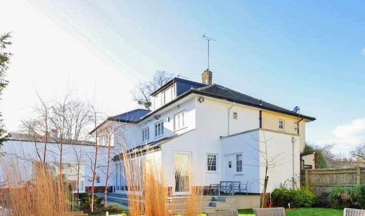 House For Cheltenham Races - Cheltenham