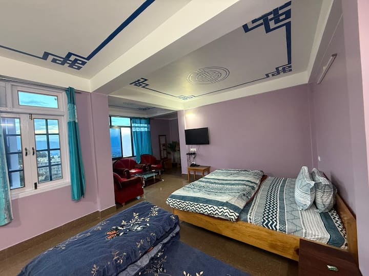 Homestay W/ Organic Meals & Monastery Views - Tawang