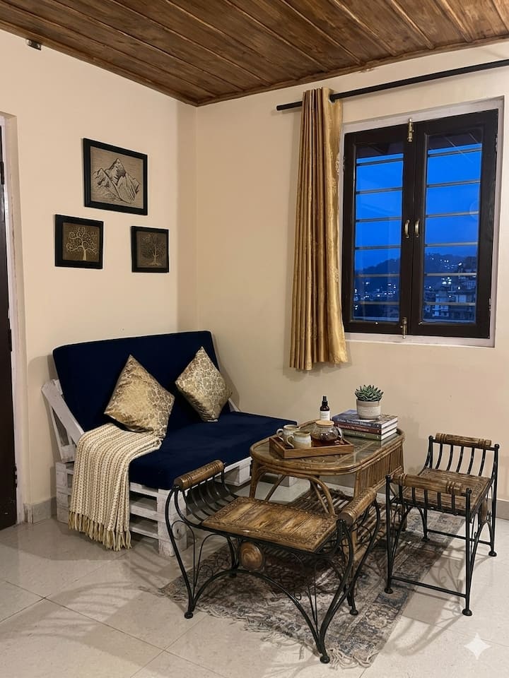 Ecoescape Mukteshwar Sunrise W Balcony And Terrace - Mukteshwar