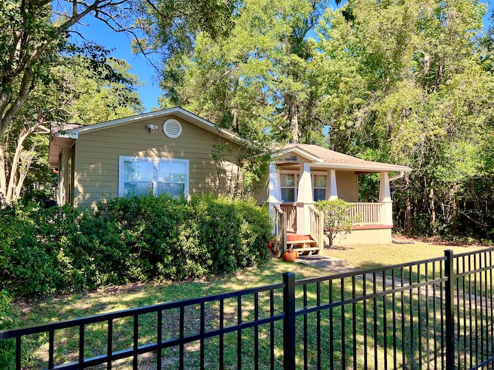 The Cherry Laurel-close To Tmh, Midtown & Downtown - Tallahassee, FL
