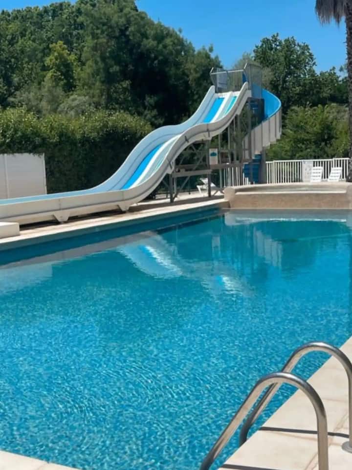 Mobil Home 3 Chambres Dans Le Var - Vidauban