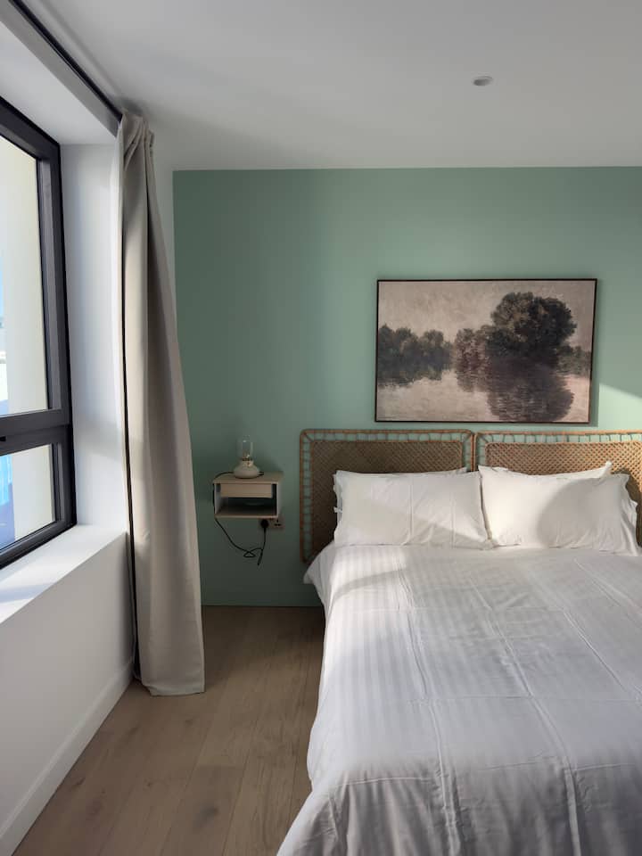 02 Arena 1 Bed Flats, North Greenwich Living - London, UK