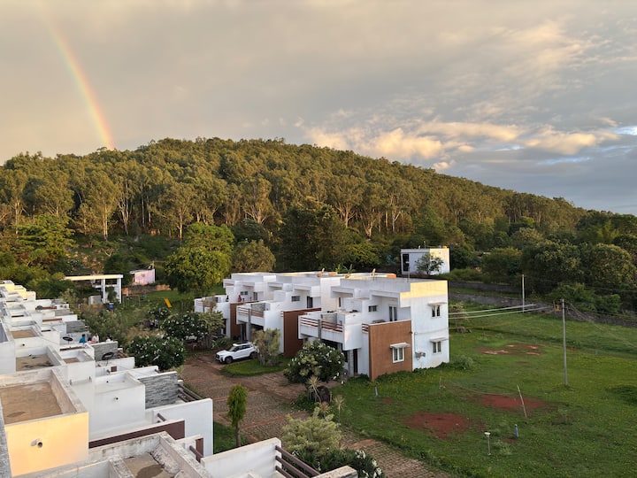 Villa 65 - Yelagiri Properties - Two Bhk Ac Villa - Yelagiri